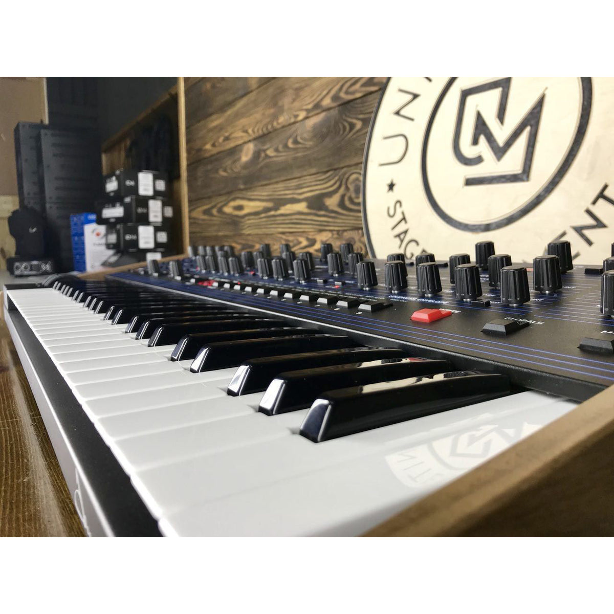 SEQUENTIAL OB-6 Keyboard